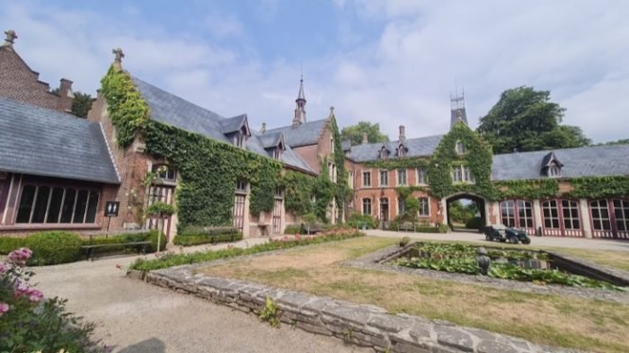 35 Best Belgium Castles: History, Location and How to Visit!